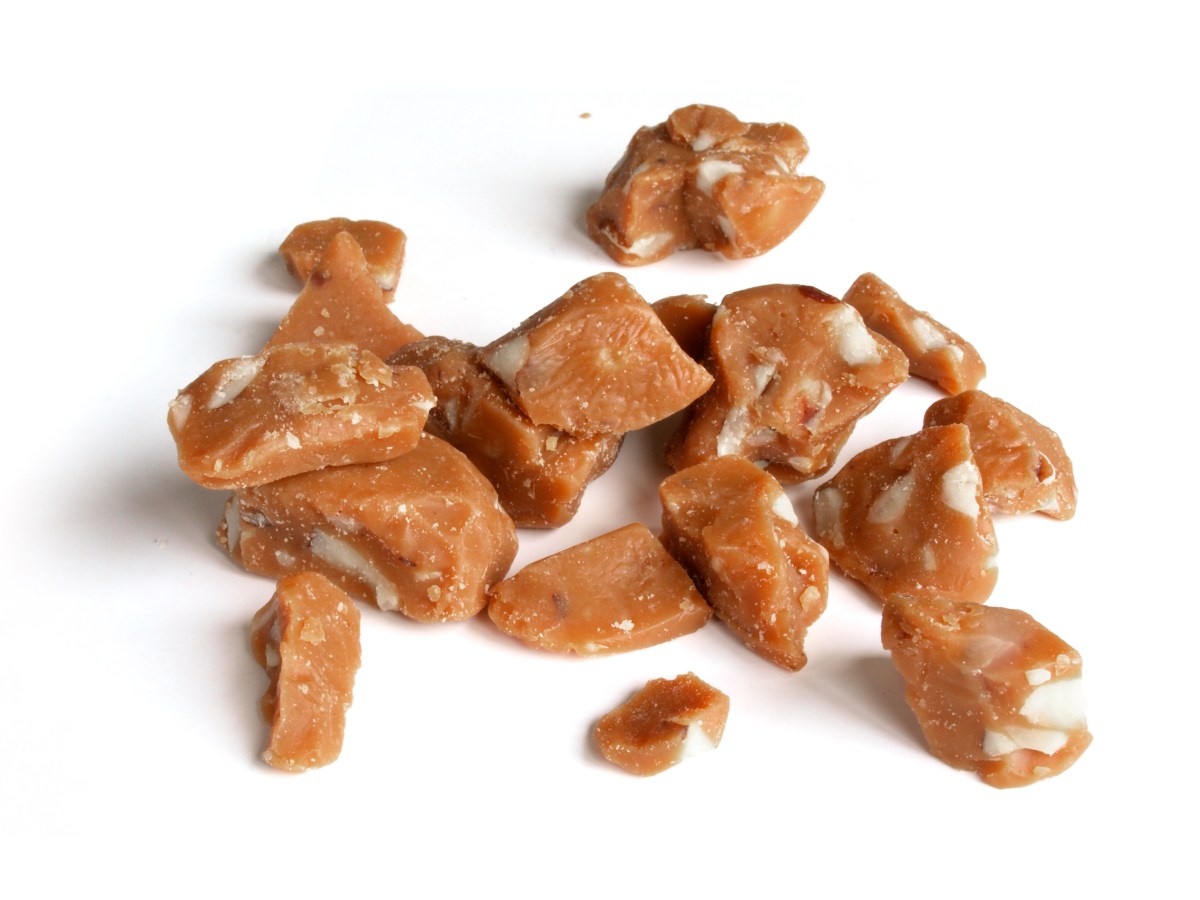 Confections – Toffee Bits – World Wide Gourmet Foods